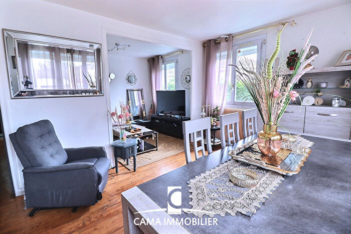 Maison 7 pièces à Fontenay-le-Fleury, Sables, Démènerie, à vendre