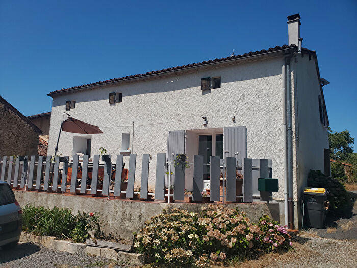 Payroux - Maison 5 pièces à vendre