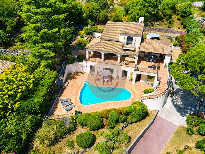 Maison 7 pièces à vendre - Les Adrets-de-l'Estérel