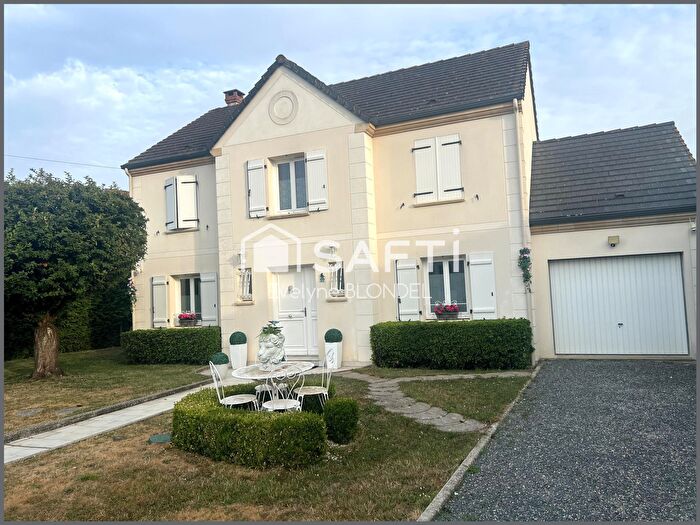 Maison 7 pièces à vendre à Thieux