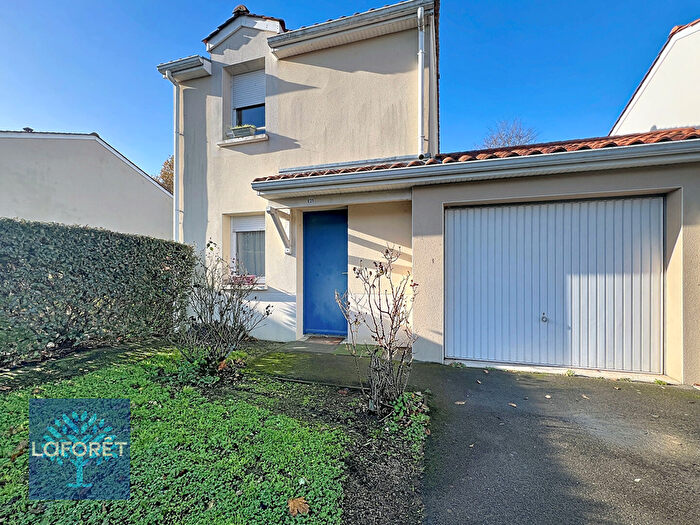 Maison à vendre - Le Fenouiller - 4 pièces - 2 chambres