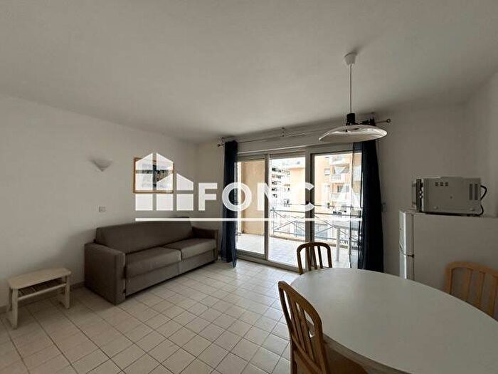 Appartement à louer - Juan-les-Pins, Antibes - 1 pièce