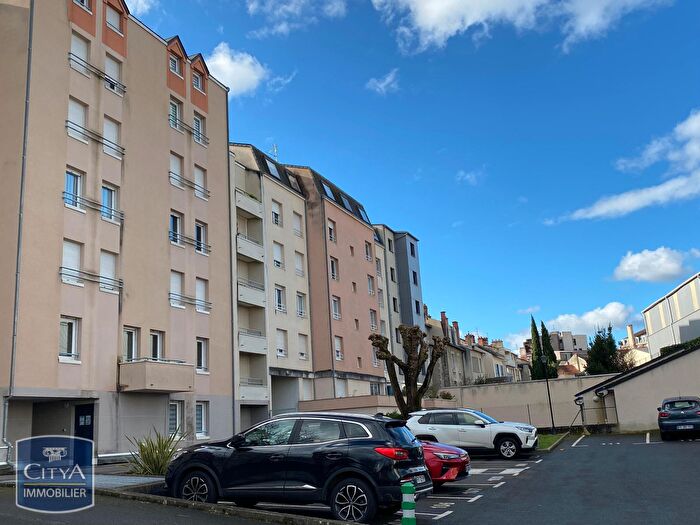 Appartement à vendre - Limoges, Centre-ville, Hôtel de Ville, Emailleurs - 3 pièces - 2 chambres