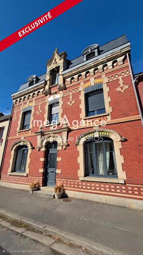 Le Mêle-sur-Sarthe : Maison 8 pièces à vendre