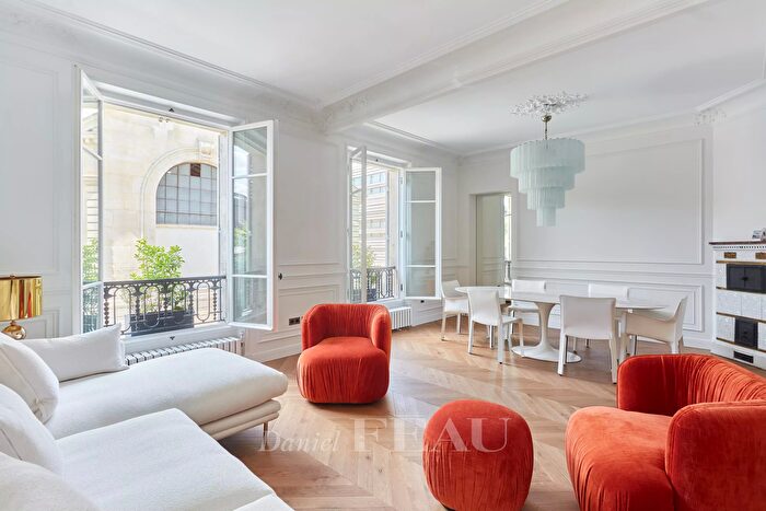 Appartement à vendre - Paris e , Champ de Mars - 3 pièces - 2 chambres