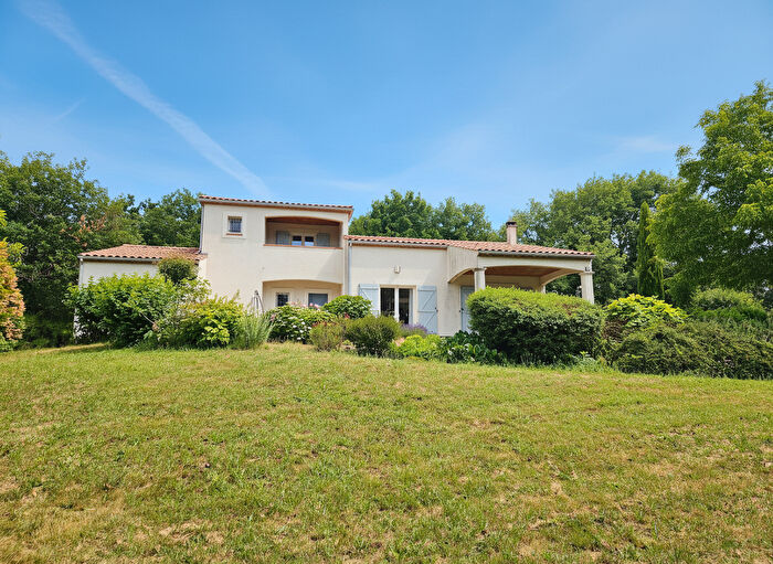 Cuxac-Cabardès : Maison 5 pièces à vendre