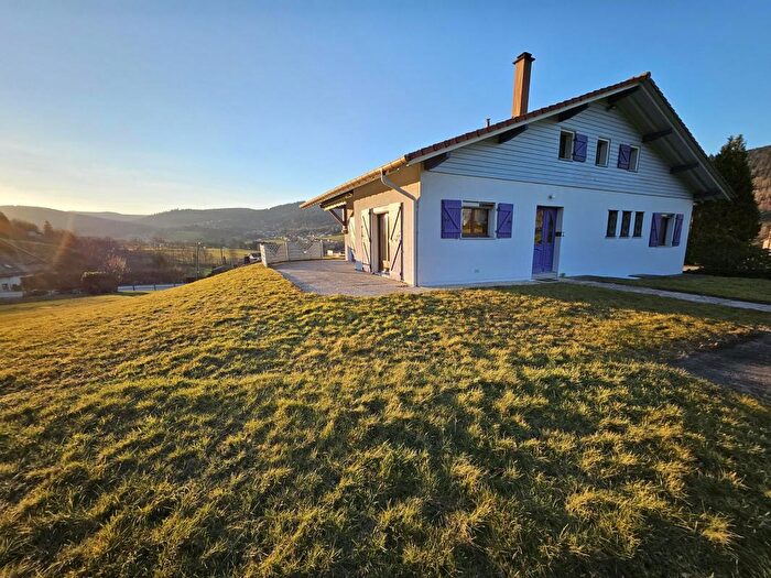 Maison à vendre - Le Syndicat - 7 pièces