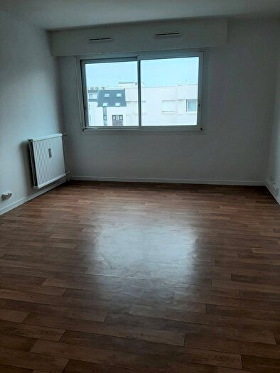 Centre Ville, Suresnes : Appartement 2 pièces à louer