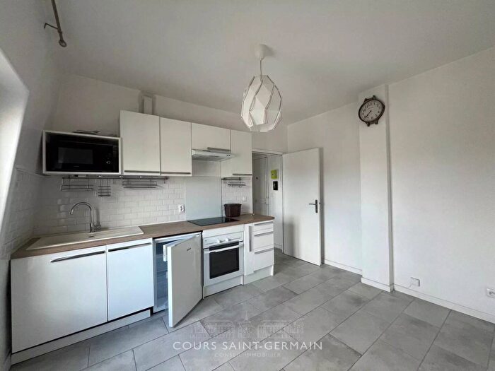 Appartement à louer - Epinettes, Issy-les-Moulineaux - 2 pièces - 1 chambre