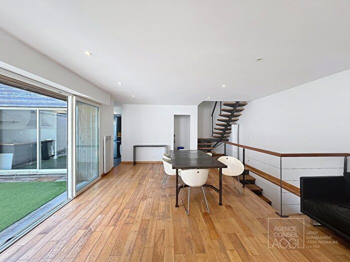 Maison à louer - Bordeaux, Parc Bordelais - 3 pièces - 2 chambres