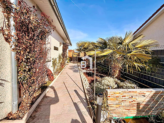 Maison à vendre - Fitilieu - 4 pièces - 3 chambres