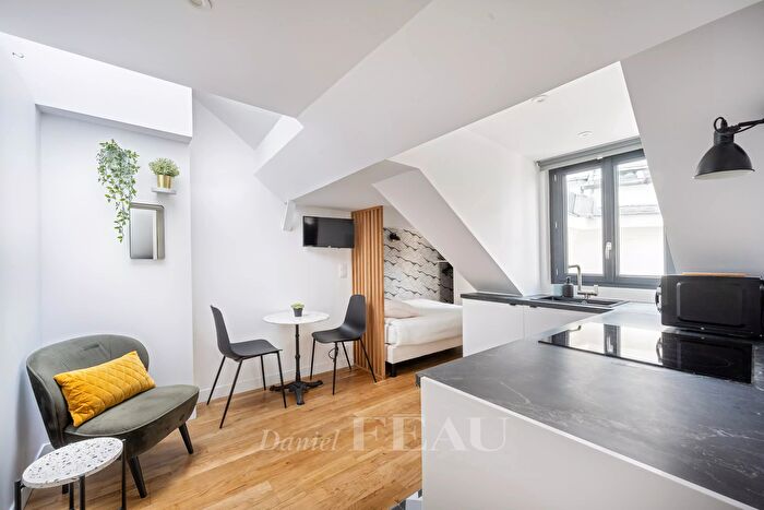 Paris 1er, Vendôme : Appartement 1 pièce à vendre