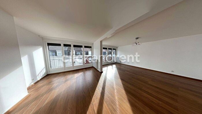 Appartement à louer - Bourg, Lambersart - 4 pièces - 3 chambres