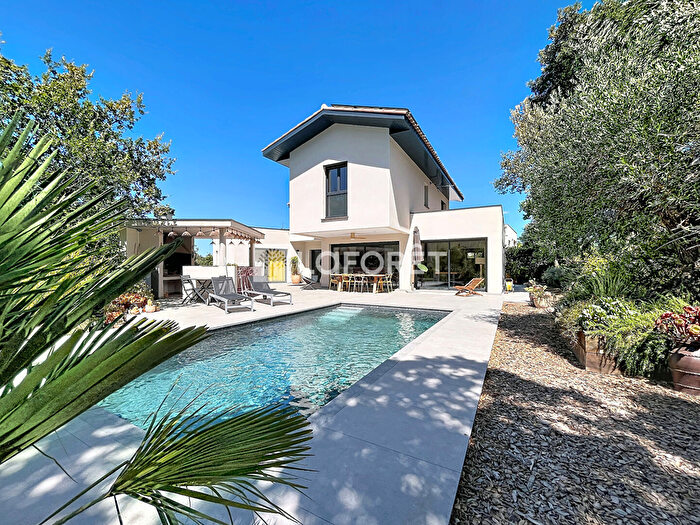 Maison 5 pièces à Villelongue-dels-Monts, à vendre
