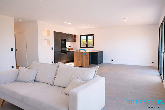 Maison à vendre - Montchal - 4 pièces - 3 chambres