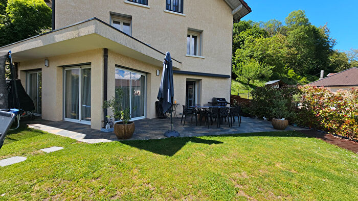 Maison 4 pièces à Tresserve, à vendre