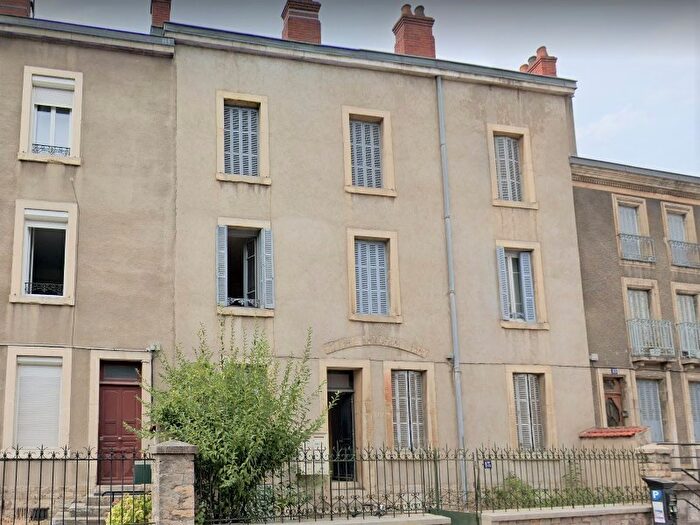 Appartement à louer - Dijon, Montchapet - 2 pièces - 1 chambre