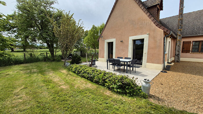 Maison 7 pièces à Mézeray, à vendre