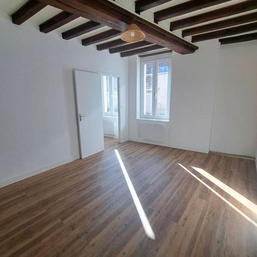 Appartement 2 pièces à louer - Subligny