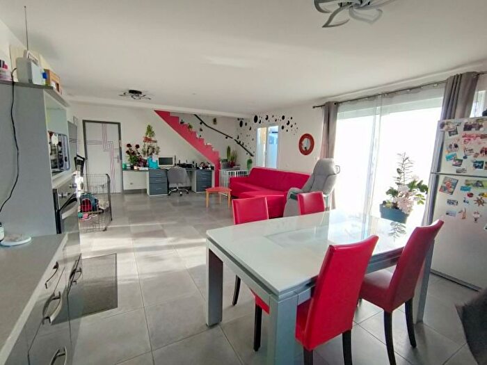 Maison 6 pièces à vendre à Valros