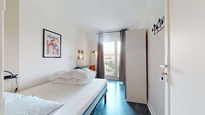 Appartement à louer - Abbaye, Créteil - 1 pièce