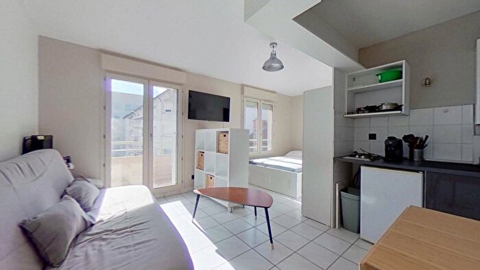 Part-Dieu, Lyon ème arrondissement - Appartement 1 pièce à louer