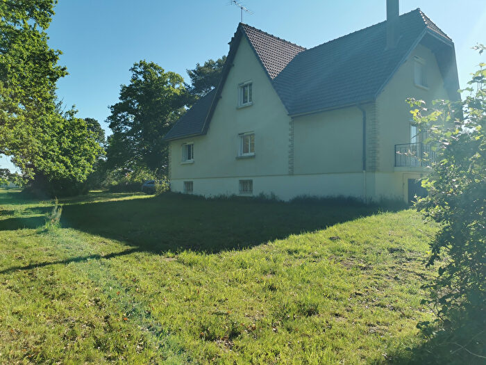 Maison 7 pièces à Romorantin-Lanthenay, Centre-ville, à vendre
