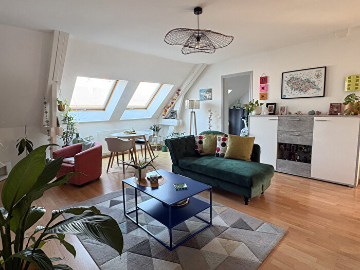 Appartement à vendre - Amiens, Centre-ville - 3 pièces - 2 chambres