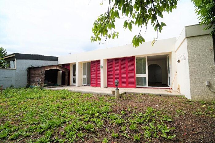 Maison à vendre - Aulnay-sous-Bois, Ouest Edgar Degas - 6 pièces - 4 chambres