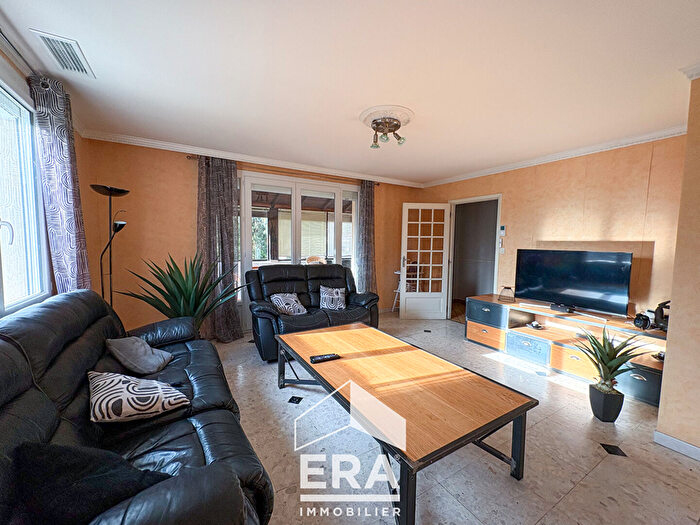 Maison à vendre - Arthès - 5 pièces - 3 chambres