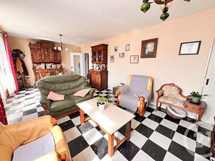 Appartement à vendre - Joué-lès-Tours, Centre-ville - 5 pièces - 3 chambres