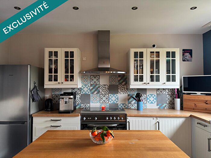 Maison à vendre - Saint-Cyr-du-Ronceray - 6 pièces - 4 chambres