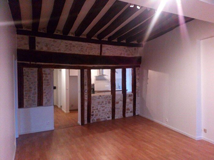 Appartement 2 pièces à Lorrez-le-Bocage-Préaux, à louer