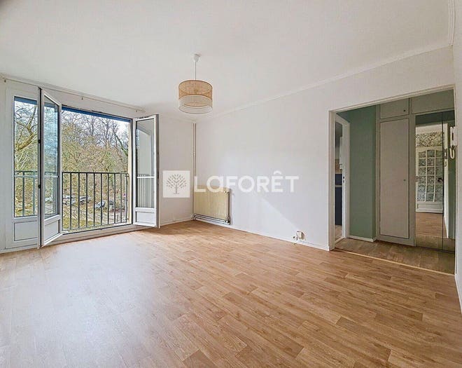 Appartement 3 pièces à louer à D'Ombreval, Domont