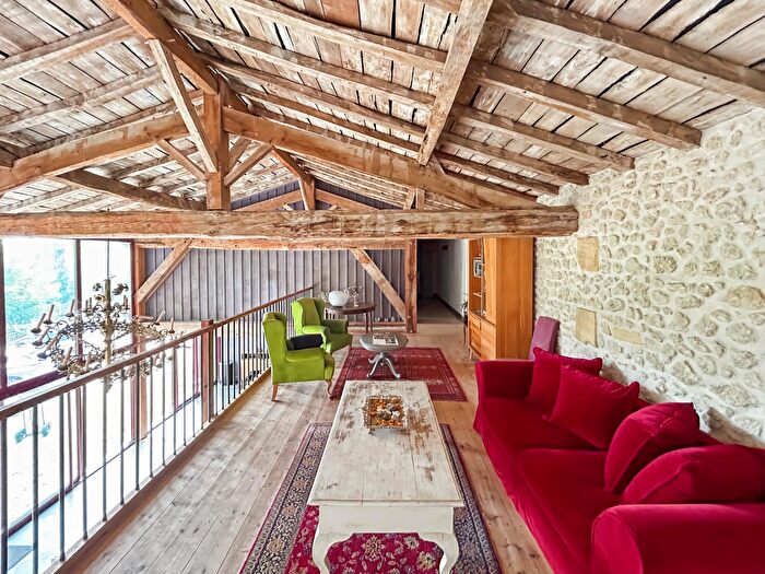 Maison à vendre - Moulis-en-Médoc - 20 pièces - 12 chambres