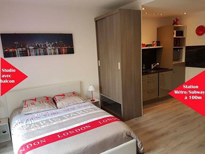 Appartement à louer - Sans Souci-Dauphiné, Lyon ème arrondissement - 1 pièce