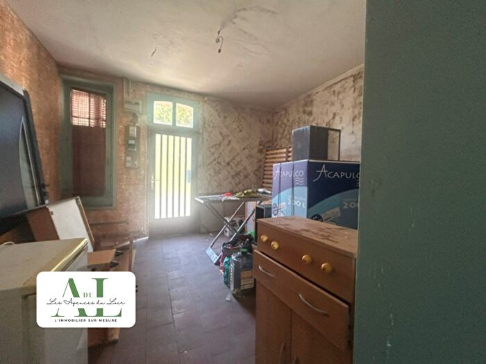 Maison 4 pièces à vendre à Luché-Pringé
