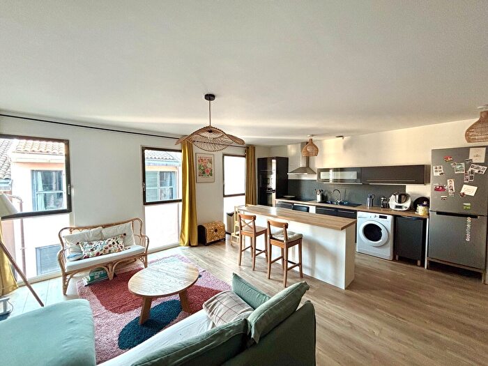 Appartement à vendre - BayonneBayonaBaiona, Centre-ville, Hôtel de Ville - 4 pièces - 3 chambres