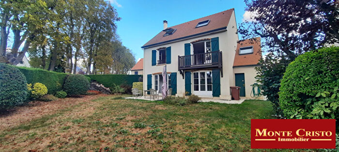 Maison 9 pièces à vendre à Noisy-le-Roi