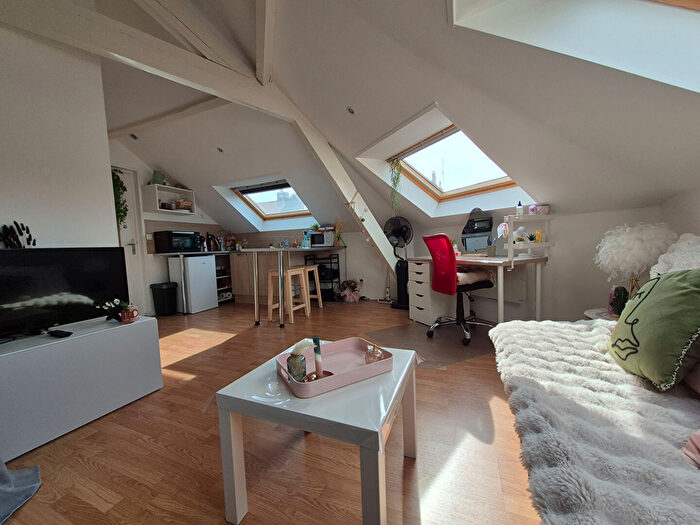 Appartement à vendre - Loos, Centre-ville - 1 pièce