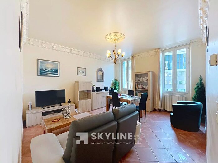 Appartement à vendre - Marseille e , Saint-Lazare - 3 pièces - 2 chambres