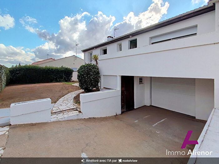 Maison 6 pièces à vendre à Mouilleron-le-Captif