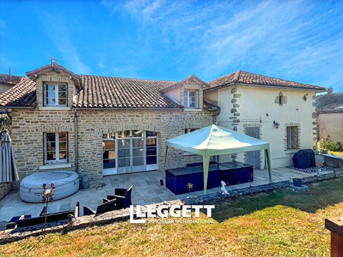 Maison à vendre - Mauprévoir - 6 pièces - 4 chambres