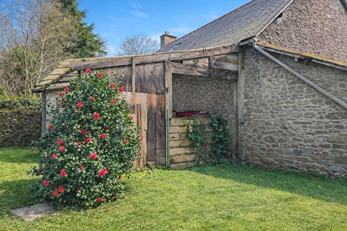 Maison 3 pièces à Saint-Jacut-du-Mené, à vendre
