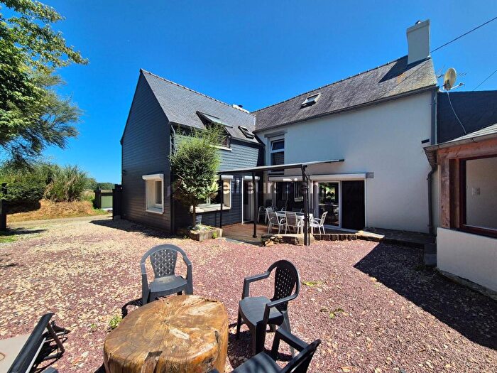 Maison à vendre - Taulé - 6 pièces - 4 chambres