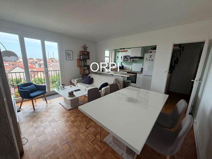 Le Fort, Vitry-sur-Seine : Appartement 2 pièces à louer