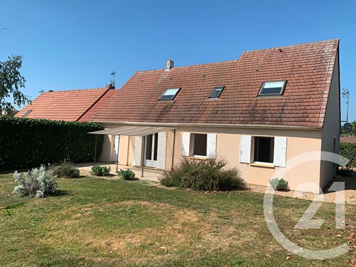 Maison 6 pièces à louer à Dreux, Rochelles