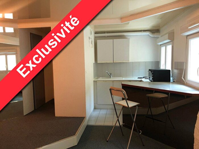 Appartement à louer - Centre Ville, Aix-en-Provence - 1 pièce