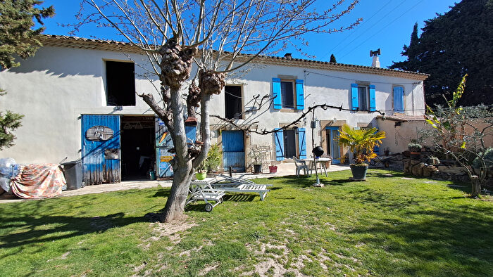 Travaillan - Maison 6 pièces à vendre