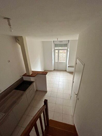 Maison à louer - Sud Ouest, Guingamp - 2 pièces - 1 chambre